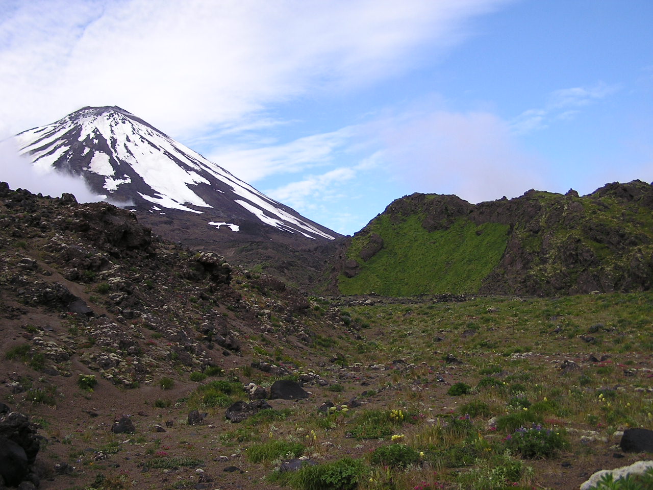 A view from the southeastern flank of Mount Cleveland looking to the ...