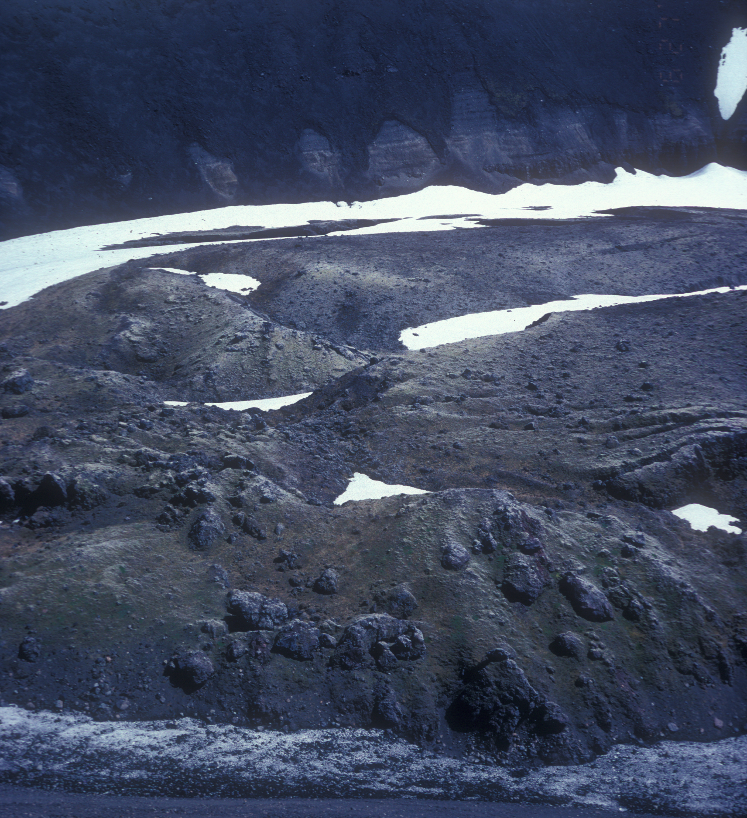 Agglutinate flows at Aniakchak caldera