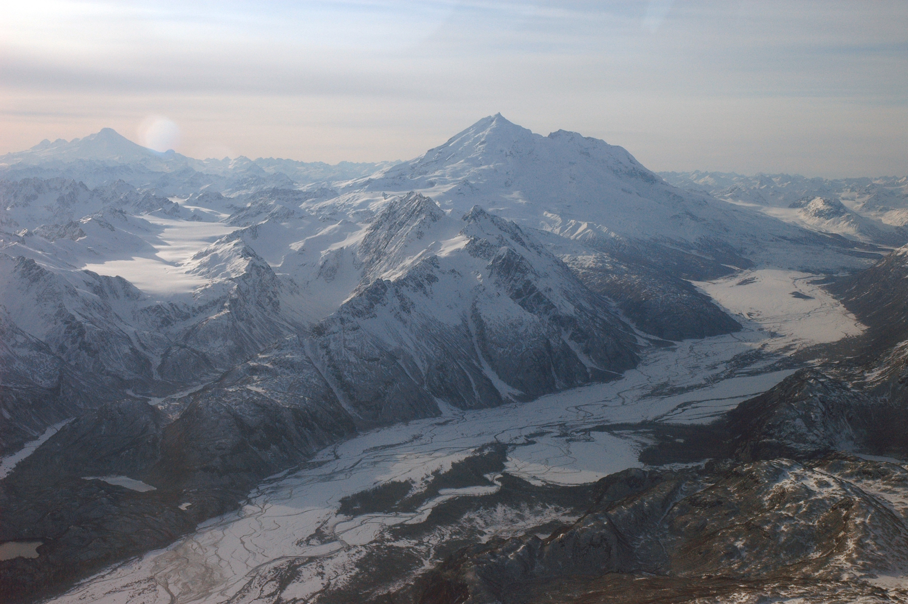 Redoubt Volcano and the upper Drift River valley. View from the east ...