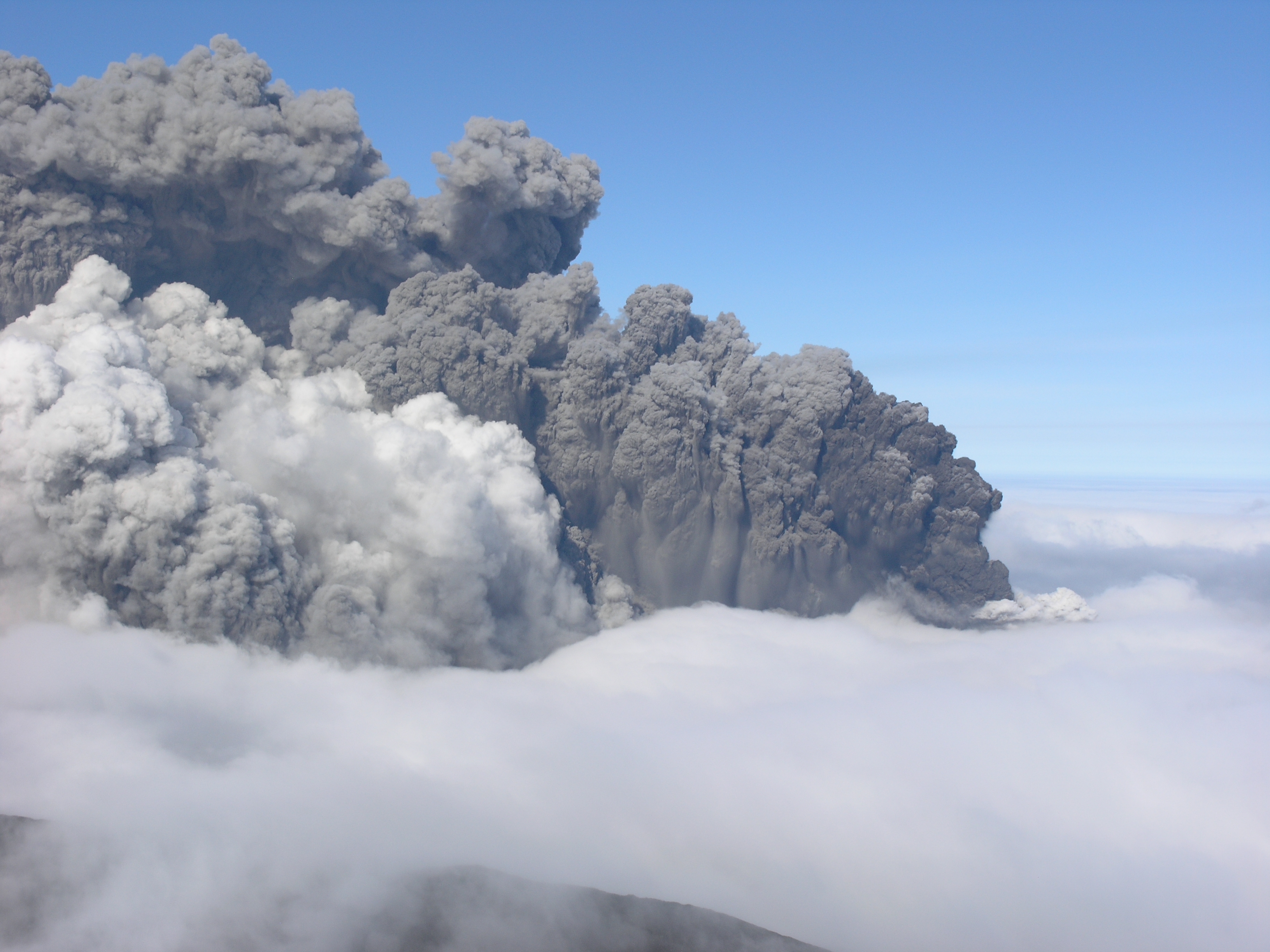 Eruption of Okmok volcano, August 2, 2008.