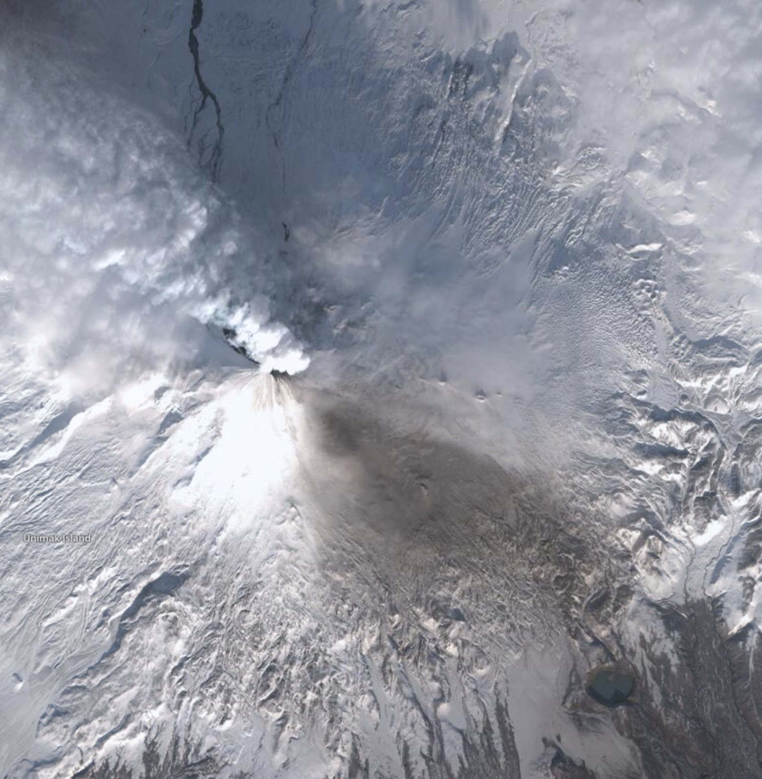 DigitalGlobe Worldview 2 satellite image of Shishaldin, with robust ...