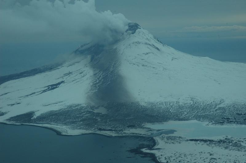 Ash deposit from rock avalanche off of lava dome. Note that axis of the ...