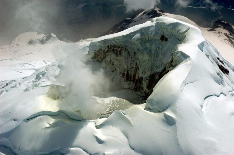 Ice cauldron and fumaroles at Mt. Spurr. Note that the lake is now ...