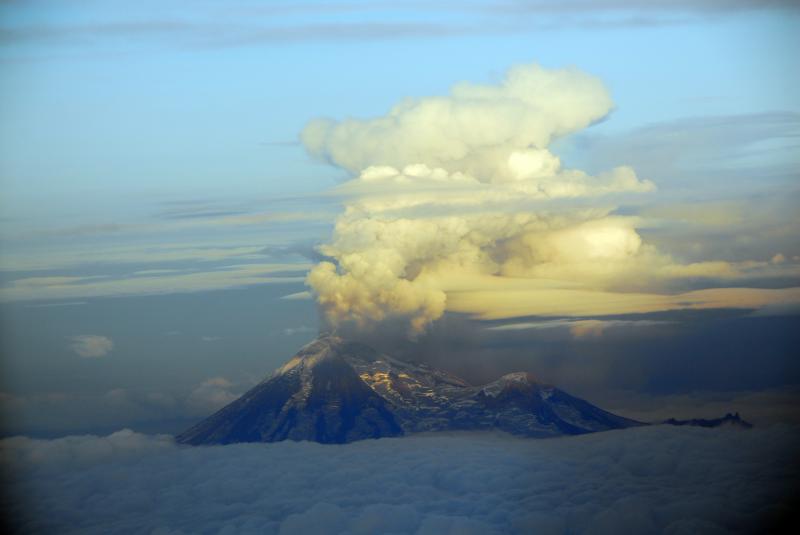 Pavlof volcano and eruption plume on evening of August 30, 2007, 21:17 ...