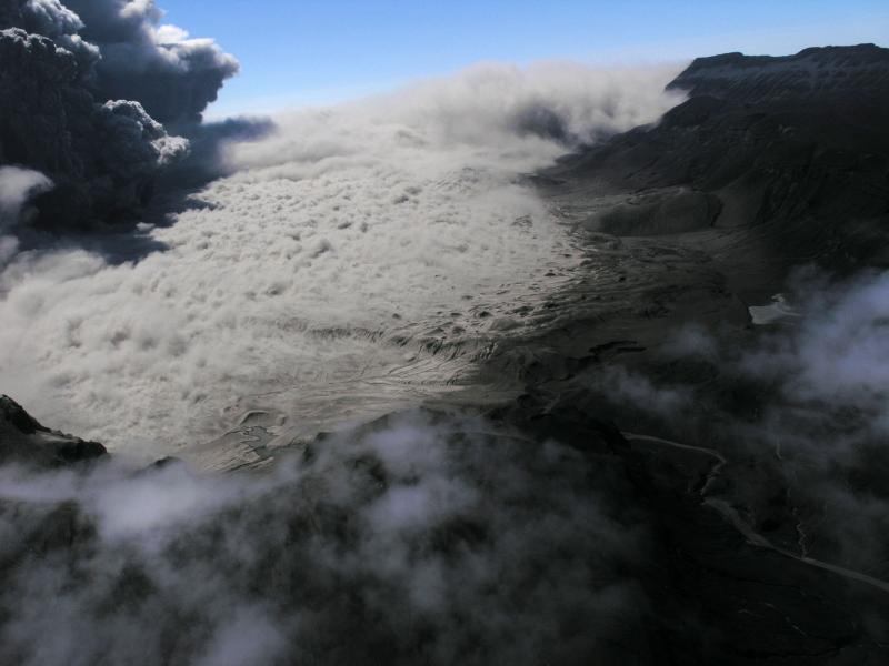 Eruption of Okmok volcano, August 3, 2008.